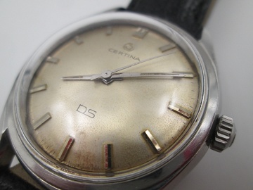 certina ds turtle stainless steel manual wind 1960s