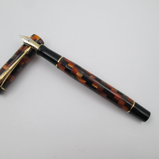 Parker Duofold Amber Check Centennial Mosaic Resin Box 2006s | El ...