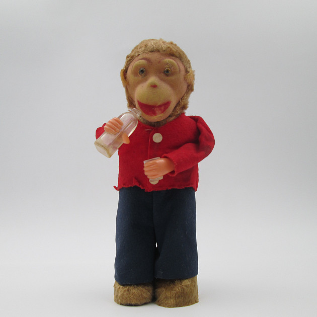 Paya Toys Mechanical Drinking Monkey Tinplate And Felt 1960s | El Coleccionista Ecléctico