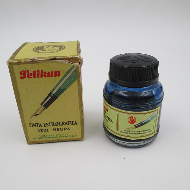 Pelikan Round Inkwell Cut Crystal And Black Resin Lid 1970 | El ...