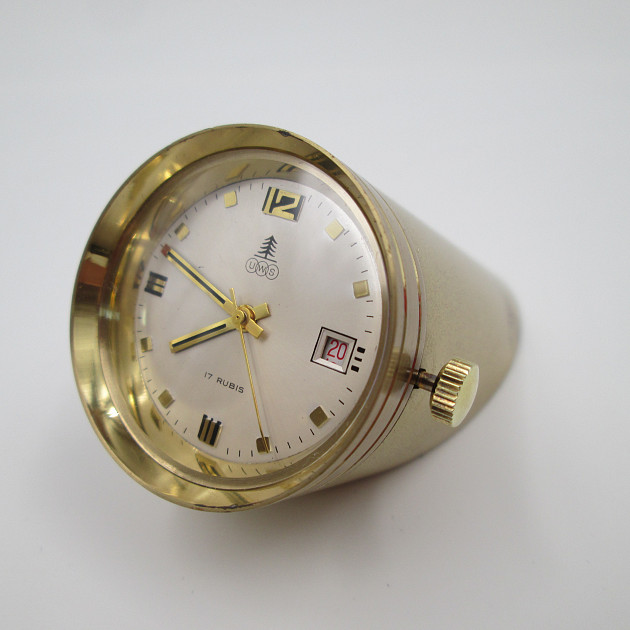 Uws Cylindrical Clock Hand Winding Bronze Date 1970 | El Coleccionista ...